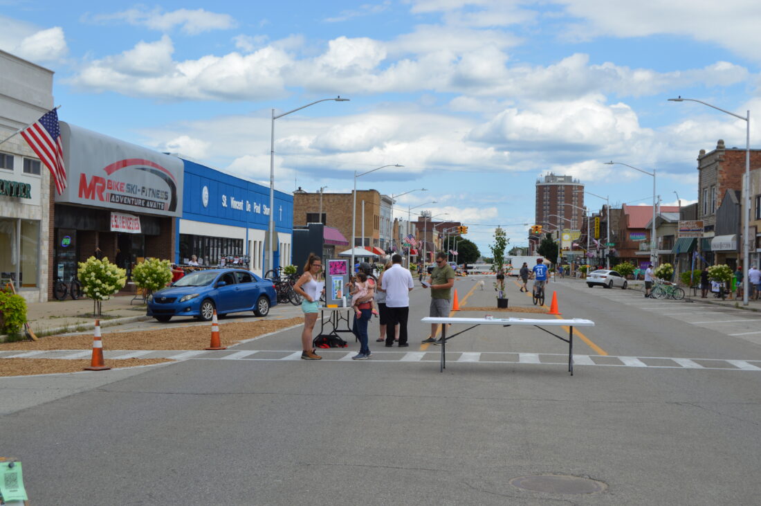 Fun and games downtown | News, Sports, Jobs - Daily Press